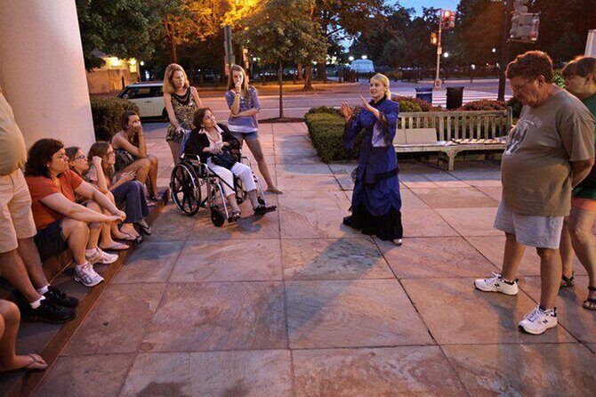 Ghosts of Lafayette Park Evening Tour in Washington DC - Key Points