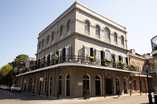 Ghosts of New Orleans: Self-Guided Haunted Audio Walking Tour - Key Points: