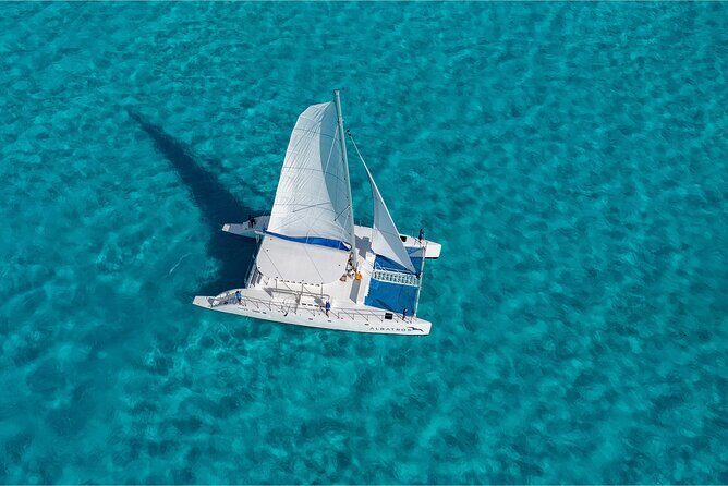 Giant Catamaran - Cancun to Isla Mujeres Playa Norte - Non Drowsy - Key Points