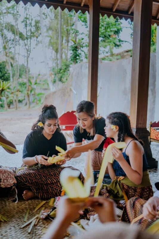 Gianyar: Balinese Cultural Workshop with Dance and Music - Key Points