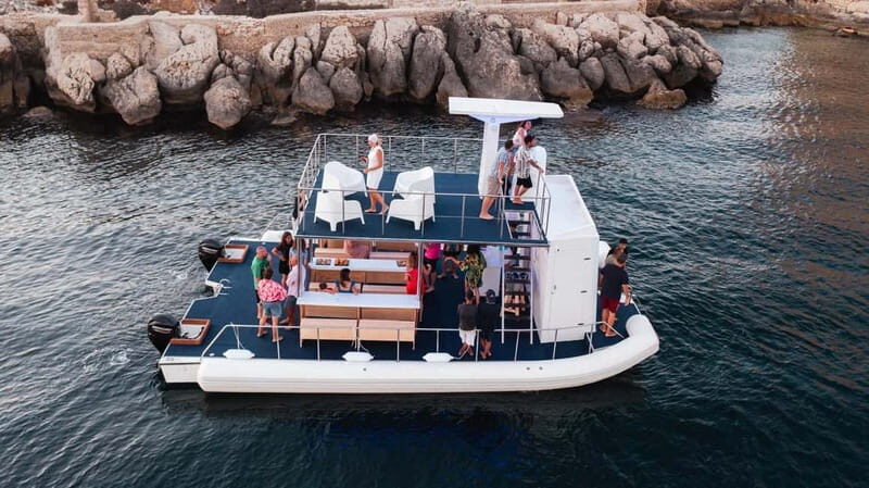 Giardini Naxos: Dolphin Catamaran Sunset Tour with Aperetif - Key Points