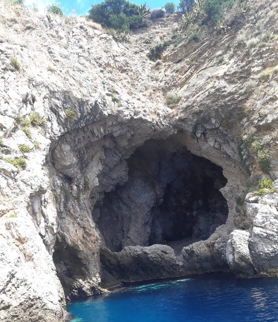 Giardini Naxos: Isola Bella and Grottos Cruise with Aperitif - Final Words