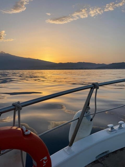 Giardini Naxos: Sunset Dolphin Watching Cruise with Aperitif - Practical Tips for a Smooth Experience
