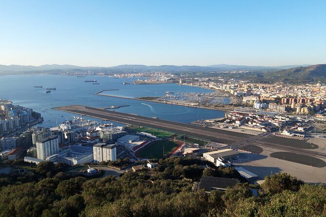 Gibraltar Sightseeing Tour with Monkeys and Panoramic views - FAQ