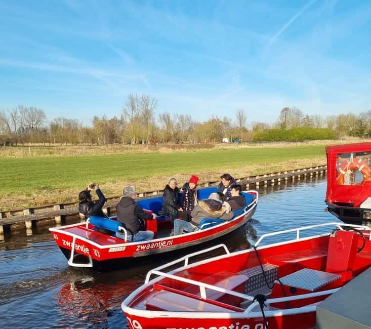 Giethoorn: Boat Rental 2,5 hour 1-8 persons - Discovering Giethoorn by Boat: The Practicalities