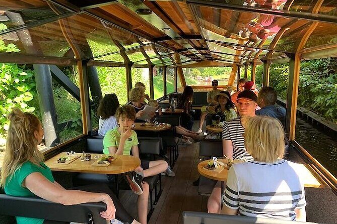 Giethoorn Day Trip from Amsterdam With Cruise and Cheeseplatter - Key Points
