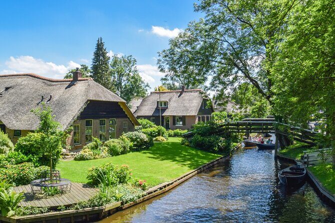 Giethoorn Private Tour with Cruise and Lunch from Amsterdam - Authentic Insights from Travelers