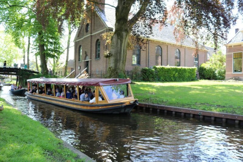 Giethoorn: Village & National Park Canal Cruise with Coffee - The Sum Up