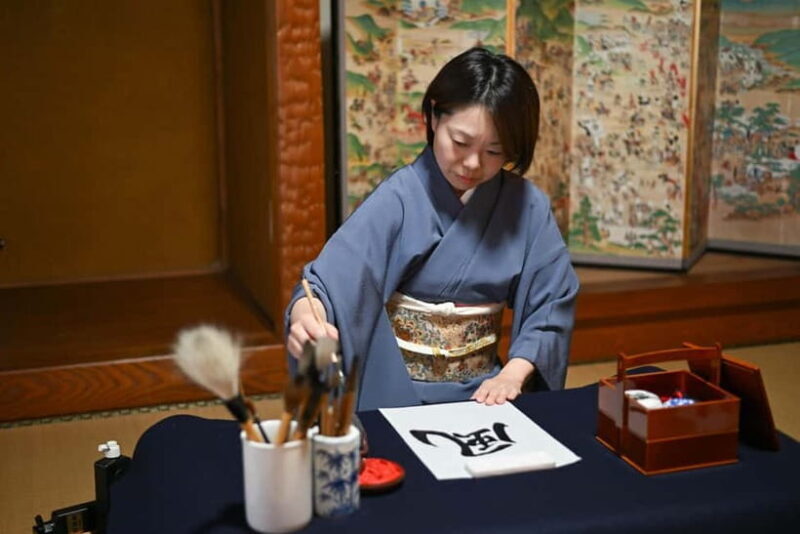 Gifu: Calligraphy and Traditional Japanese Crafts - What is This Tour About?