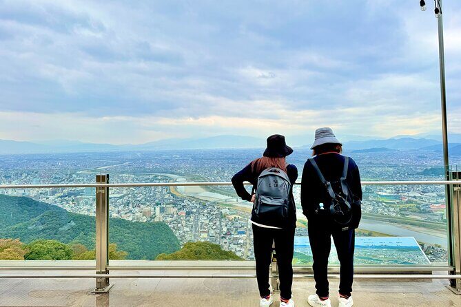 Gifu Half Day Private Tour Castle, Great Buddha and Old Town - Key Points
