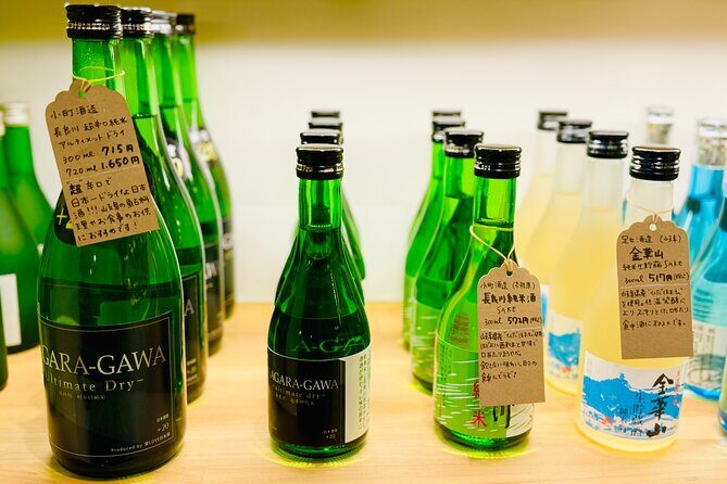 Gifu Half Day Private Tour Castle, Great Buddha and Old Town - FAQs