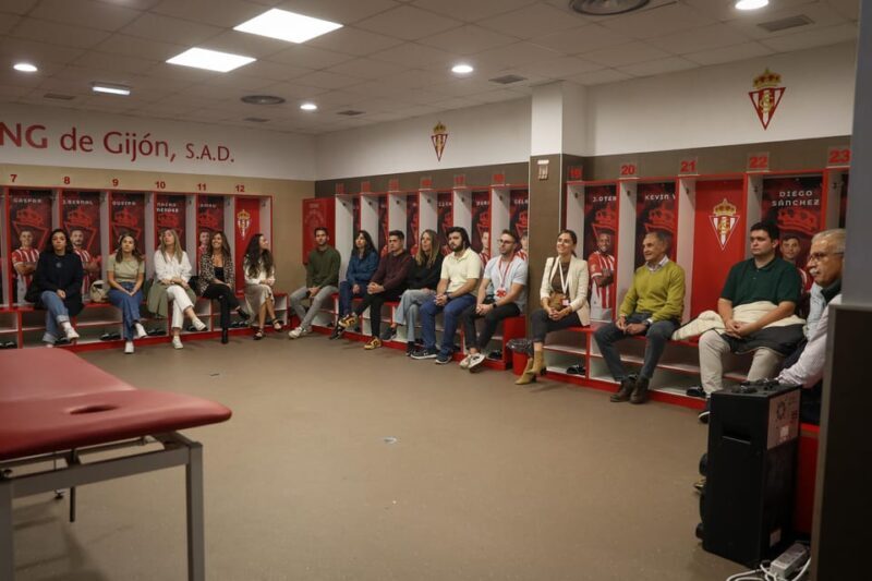 Gijon : El Molinón Stadium Guided Tour - FAQ
