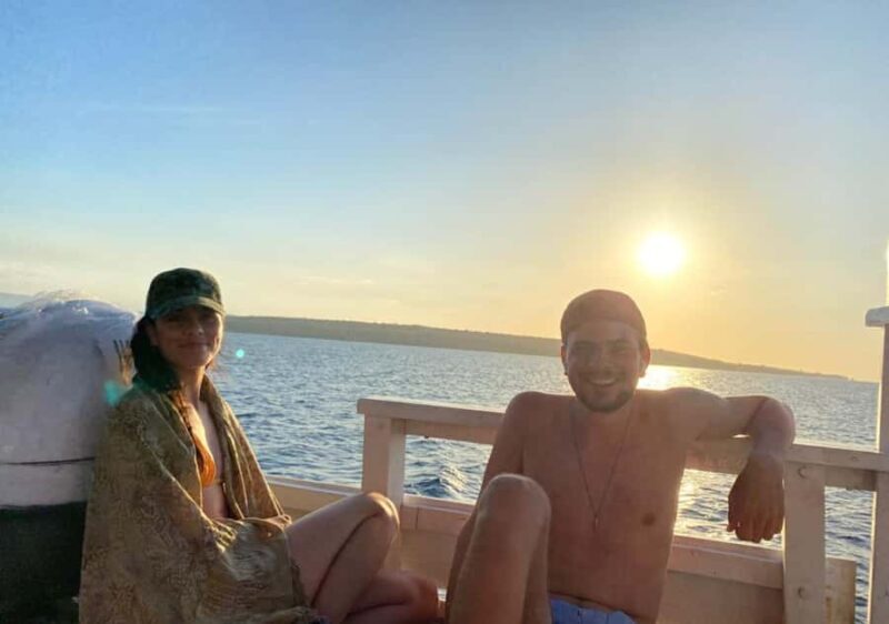 Gili T Island: The Thrilling Sunset Snorkeling Adventure - Sunset and the End of the Tour