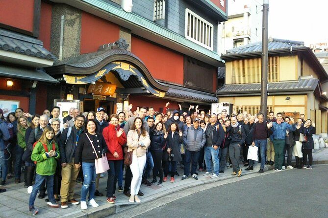 Gion Walking Tour by Night - Authentic Experience or Touristy Lite?