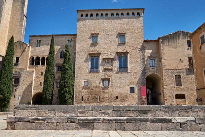 Girona Art Museum: Skip-the-Line Entry Ticket & Audio Guide - A Closer Look at the Girona Art Museum Experience