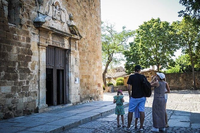 Girona City + Costa Brava Tour - Key Points