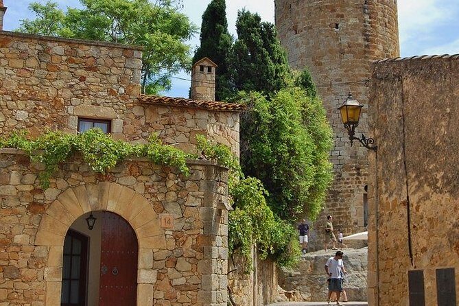 Girona City + Costa Brava Tour - FAQs