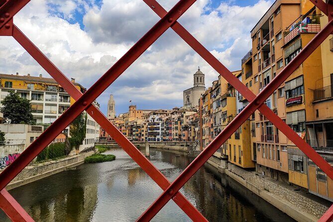 Girona, Figueres, Dalí and Cadaqués Museum from Barcelona - An In-Depth Look at the Tour Experience