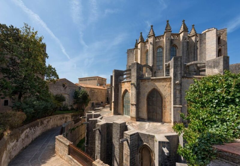Girona: Self-guided Audio City Tour on Your Phone - What Sets This Tour Apart