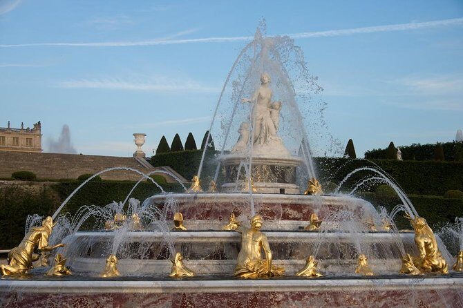 Giverny and Versailles Private Full-Day Tour - FAQs