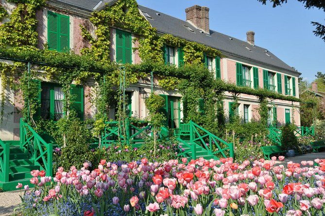 Giverny & Auvers sur Oise Private Day Trip with Monet & Van Gogh Tour from Paris - Authenticity and Personal Touches