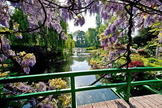 Giverny & Auvers sur Oise Private Day Trip with Monet & Van Gogh Tour from Paris - FAQ