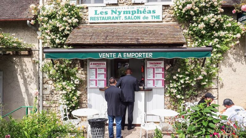 Giverny: Monet's House and Gardens Guided Tour - In-Depth: What to Expect at Each Site