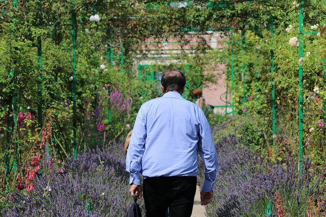 Giverny Private Half-Day Trip including Claude Monet' Gardens & House from Paris - The Sum Up