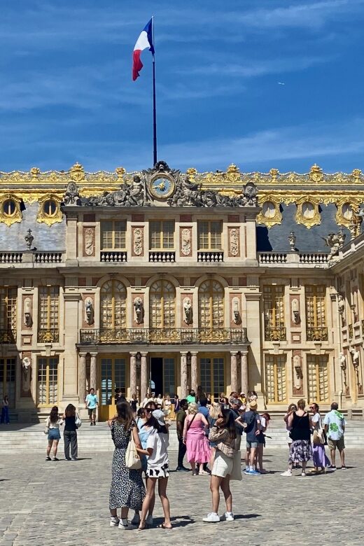 Giverny Versailles Trianon Small Group by Minivan from Paris - The Itinerary Breakdown: What to Expect