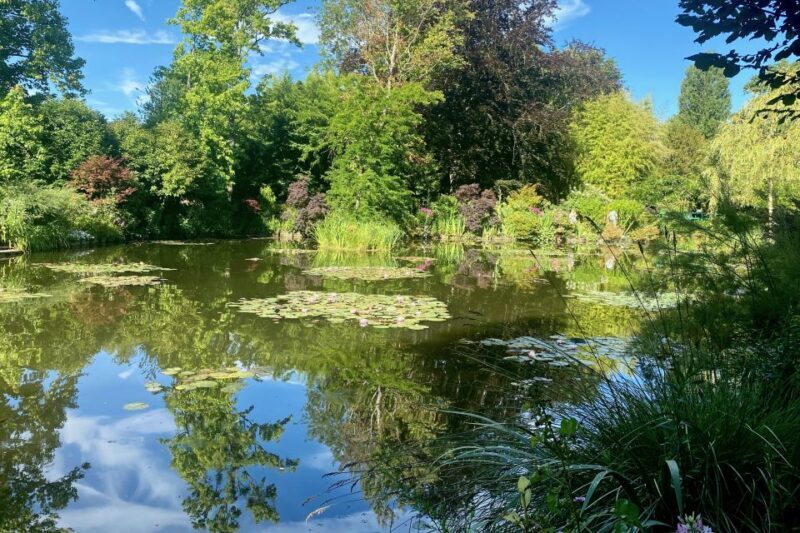 Giverny Versailles Trianon Small Group by Minivan from Paris - FAQ