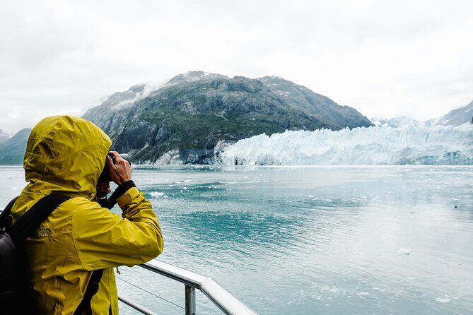 Glacier Bay Day Tour: Explore Tidewater Glaciers and Wildlife - An In-Depth Look at the Glacier Bay Day Tour