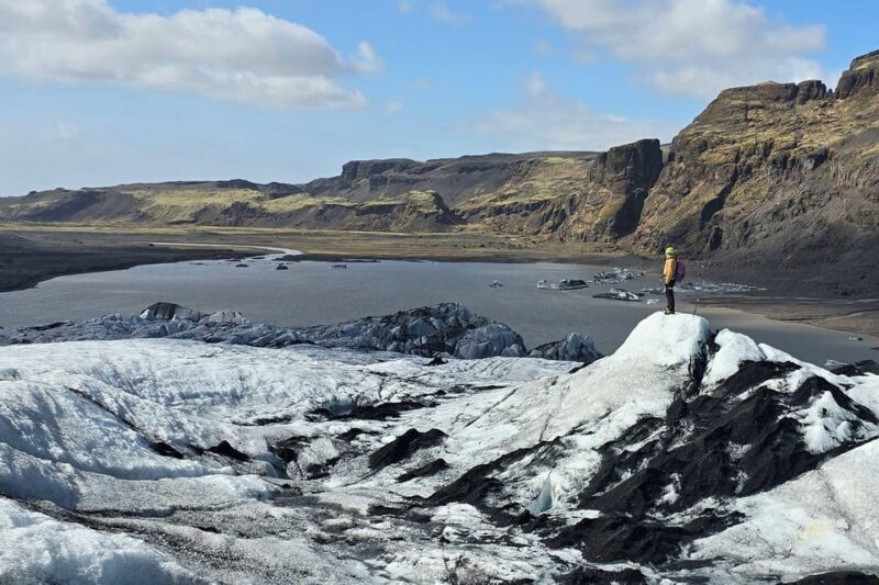 Glacier Hike Experience on Sólheimajökull - Meet on location - The Guides and Safety