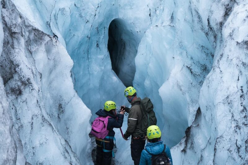 Glacier Hike Experience on Sólheimajökull - Meet on location - Who Should Consider This Tour?