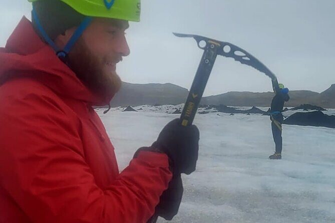 Glacier Hike Experience on Sólheimajökull - Meet on location - Who Is This Tour Best For?
