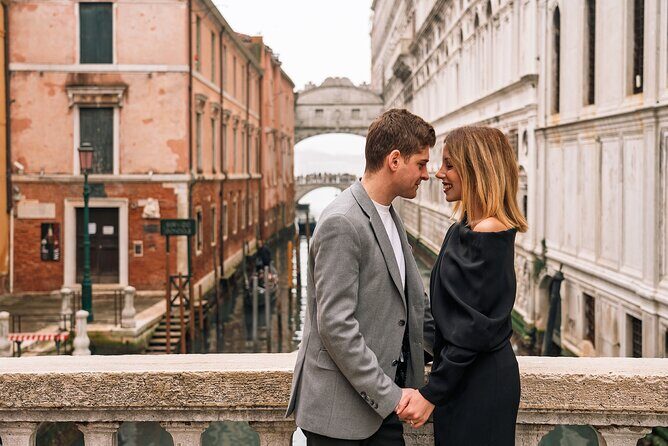 Glam photoshoot in hidden Venice! (up to 4) - The Practicalities and Logistics