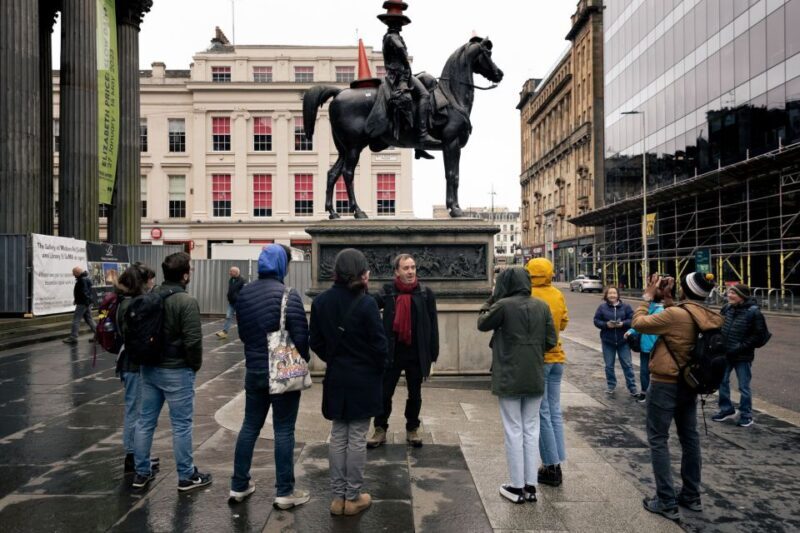 Glasgow: The Magnificent and Mysterious History of Glasgow - Key Points