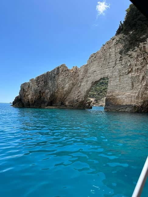 Glass boat cruises to spot turtles - The Sum Up: Who Will Love This Tour?