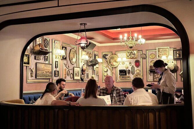 Glitz Glamor and Gangsters Hell's Kitchen Bar Tour NYC - Analyzing the Price and Value