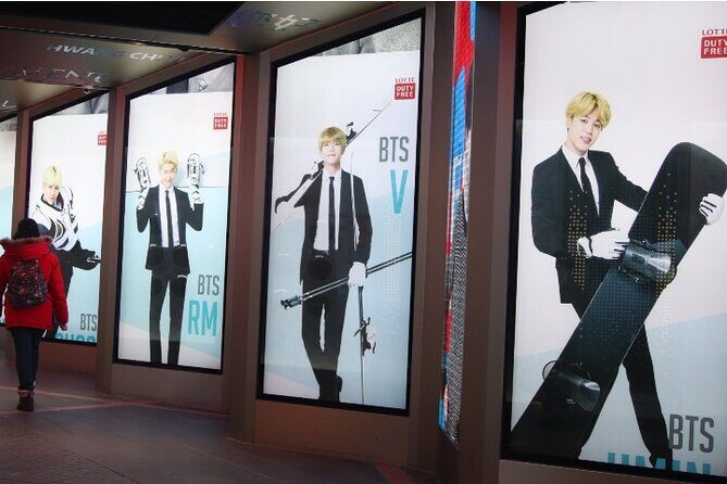 Global Kpop fan Mingling Tour with Young tour guide - Key Points