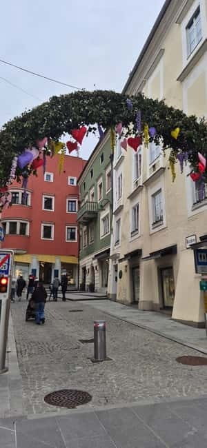 Gmunden: Guided Walking Tour - Who Should Consider This Tour?