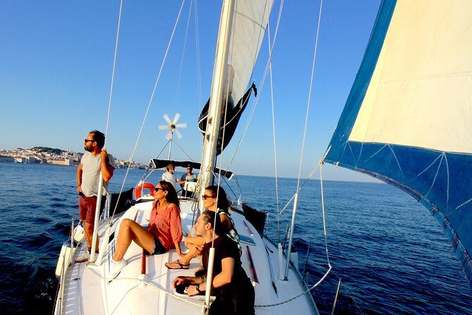 Go Sailing - Lisbon Sailing Tour - Key Points