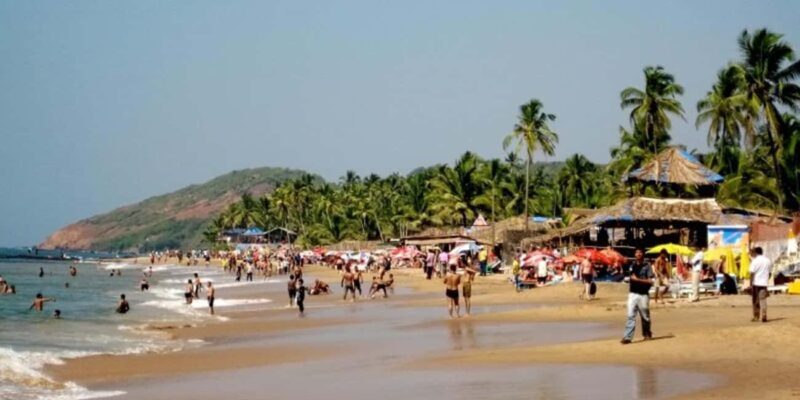 Goa in Full Flavor: Forts, Feni & Waves with breakfast - Key Points