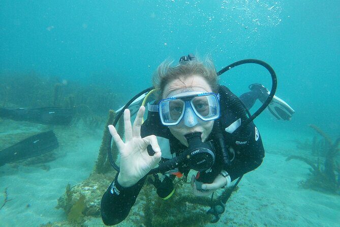 Goat Island Experience Guided Shore Dive - Who Should Consider This Tour?