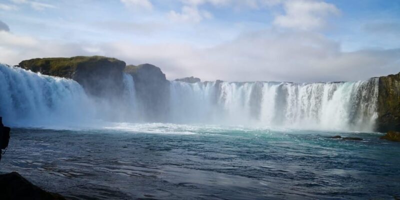 Godafoss Express Classy Round Trip Multiple Drop Off Choice - Who Should Consider This Tour?