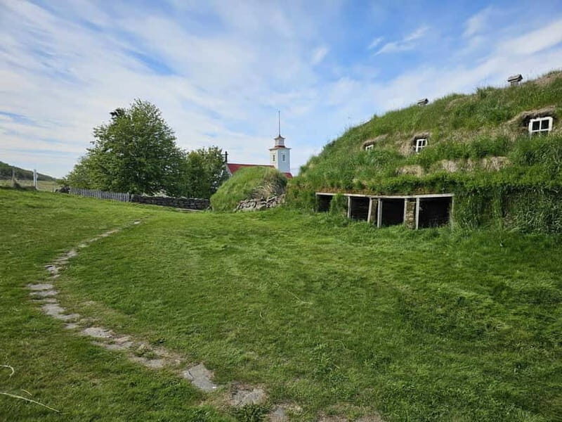 Godafoss, Laufás Museum & Akureyri Highlights Tour - FAQ