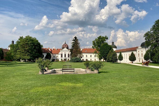 Gödöll - Half-Day Private Tour to the Royal Palace - Why We Like This Tour