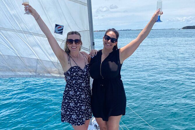 Gold Coast 2 hour Sunset Sailing Cruise with Drinks&Tasting Plate - An Authentic Gold Coast Experience on the Water