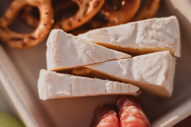 Gold Coast 2 hour Sunset Sailing Cruise with Drinks&Tasting Plate - The Itinerary