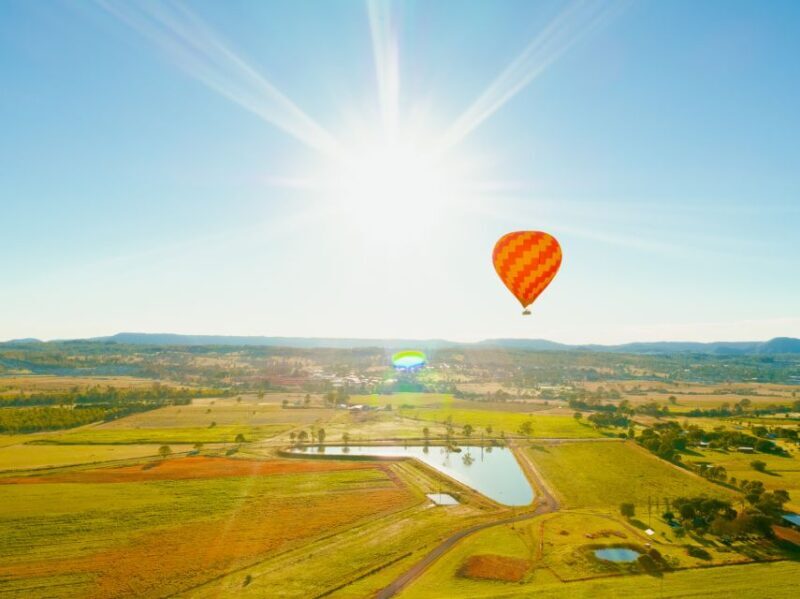 Gold Coast: Hot Air Balloon Flight and Vineyard Breakfast - The Sum Up
