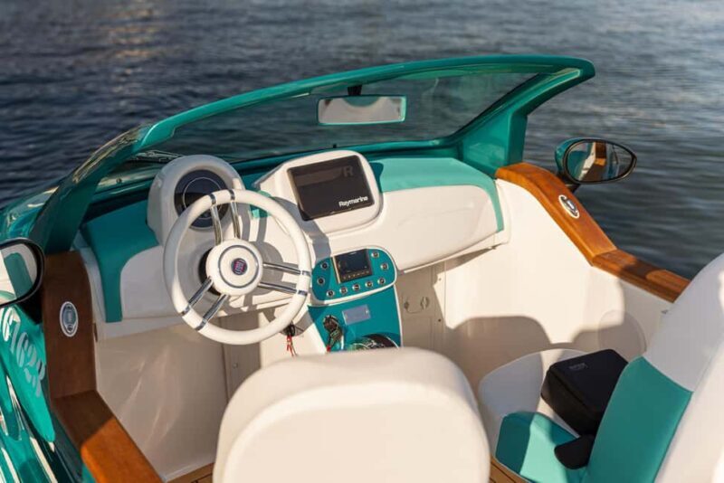 Gold Coast: Luxury Boat Tour - Who Will Love This Tour?